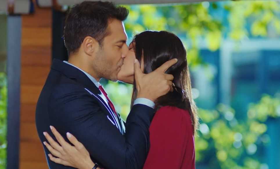 Lunes, 25 de septiembre en 'Pecado original': Leyla y Kaya se besan por primera vez